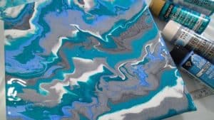 How to Use Glitter Paints in Acrylic Pouring to Create Beautiful Resin ...
